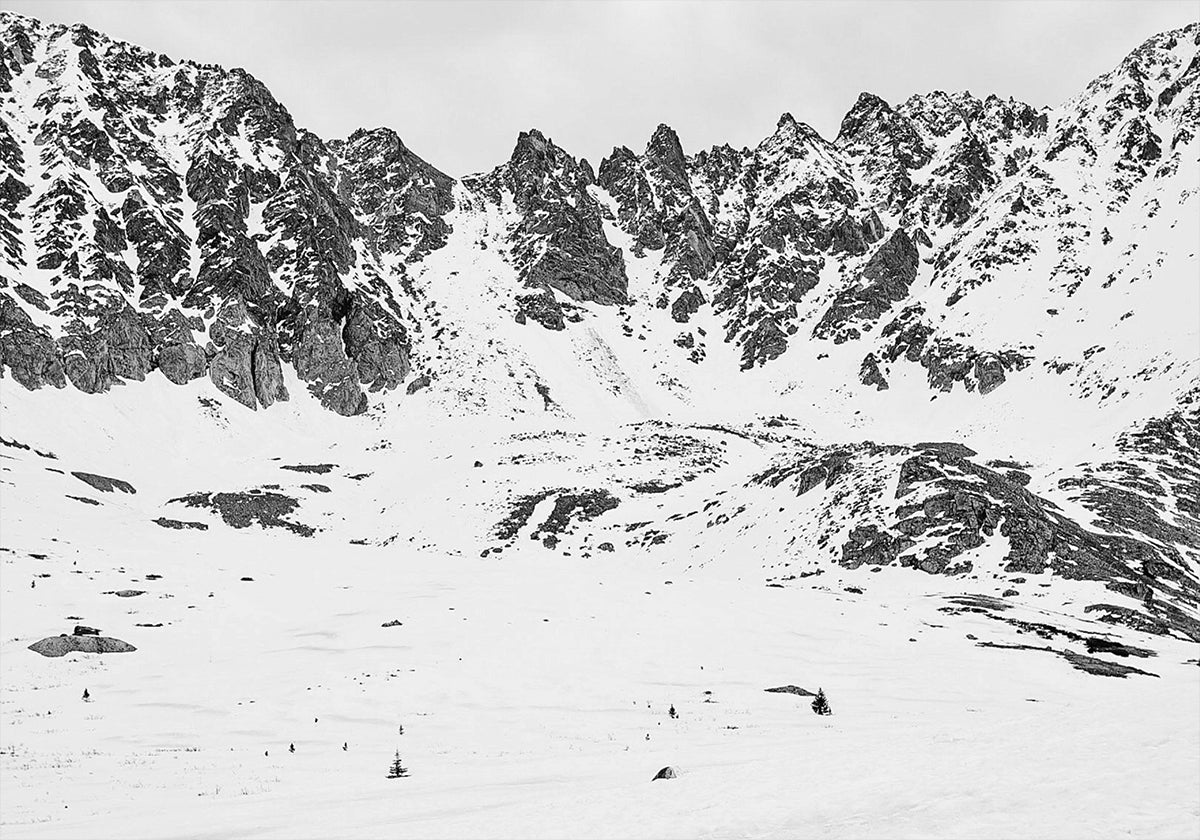 Snowy Mountain Peaks Poster – Posterbox.se